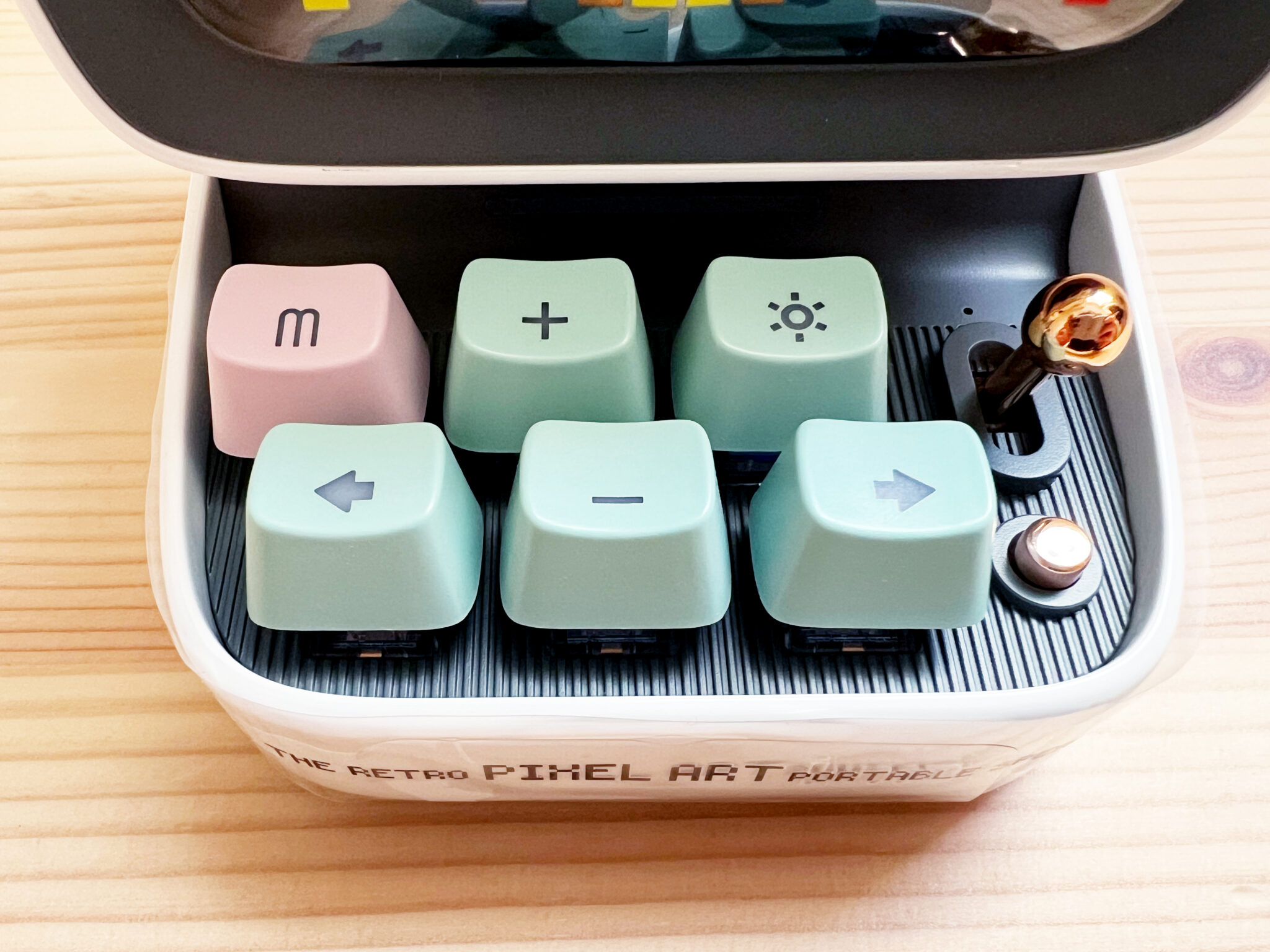 Divoom Ditoo-Pro レビュー / かわいいピクセルアートスピーカー